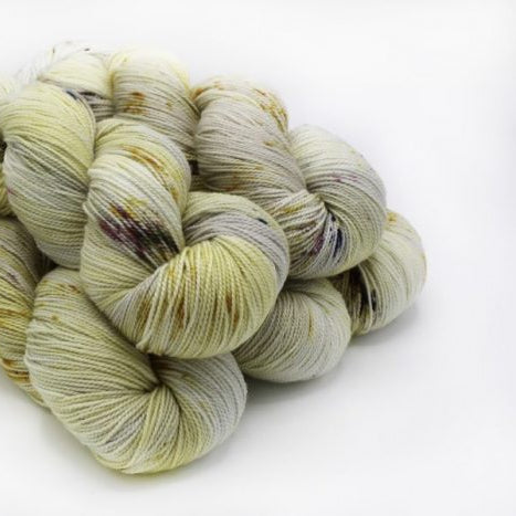 La Jolla - Golden Slumbers – Three Birds Yarn Studio